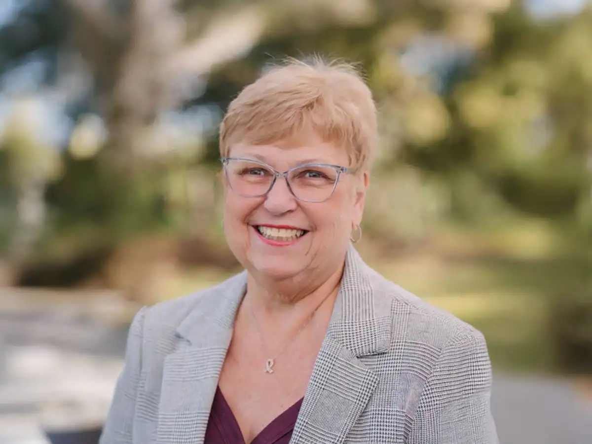 Connie Sutton | Associate Agent - Professional Liability/Manager ...