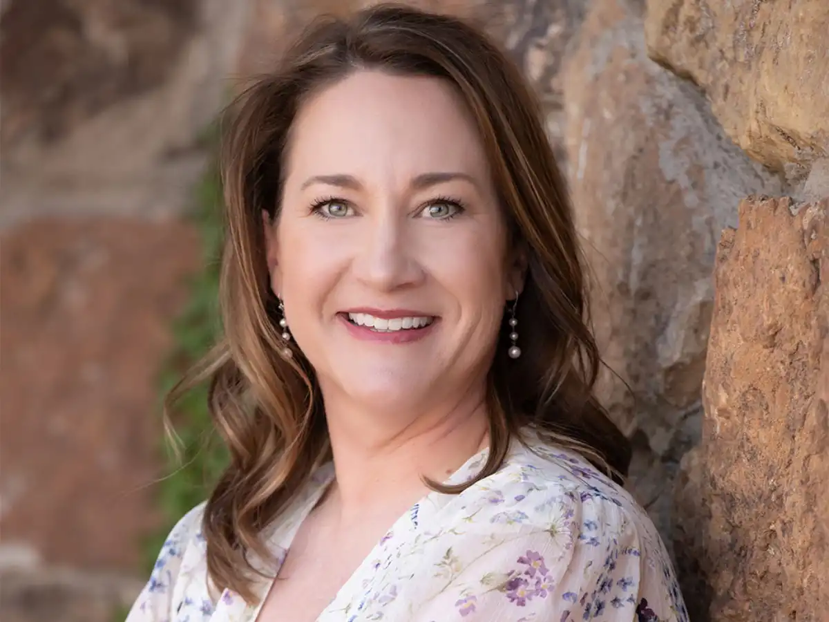 Amber Ridnour | Customer Service Representative | Fort Morgan | Leavitt ...