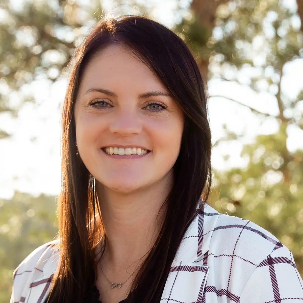 Nikole Hofmann | Account Executive | Billings | Leavitt Great West ...
